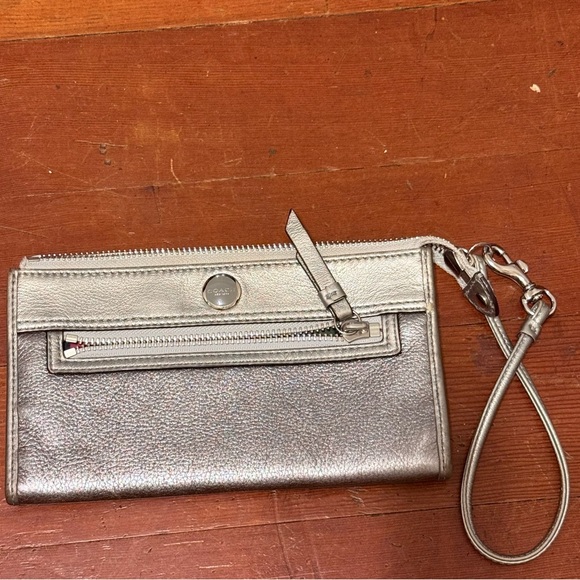 Coach | Bags | Coach Silver Leather Wristlet Wallet With Rainbow Stripe ...